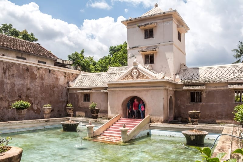 Taman Sari Yogyakarta | Rute, Sejarah, Tiket Masuk, Aktivitas