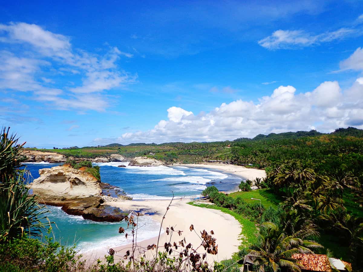 Wisata Seru di Pacitan Part 1 | Labiru Tour