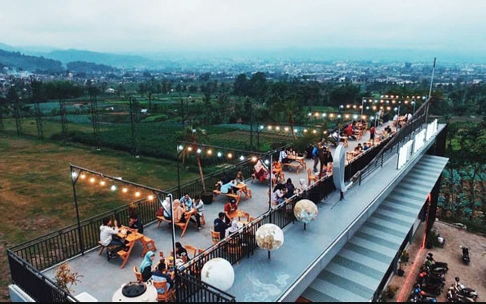 5 Cafe di Malang Raya, Estetik & Instagramable - Labiru Tour