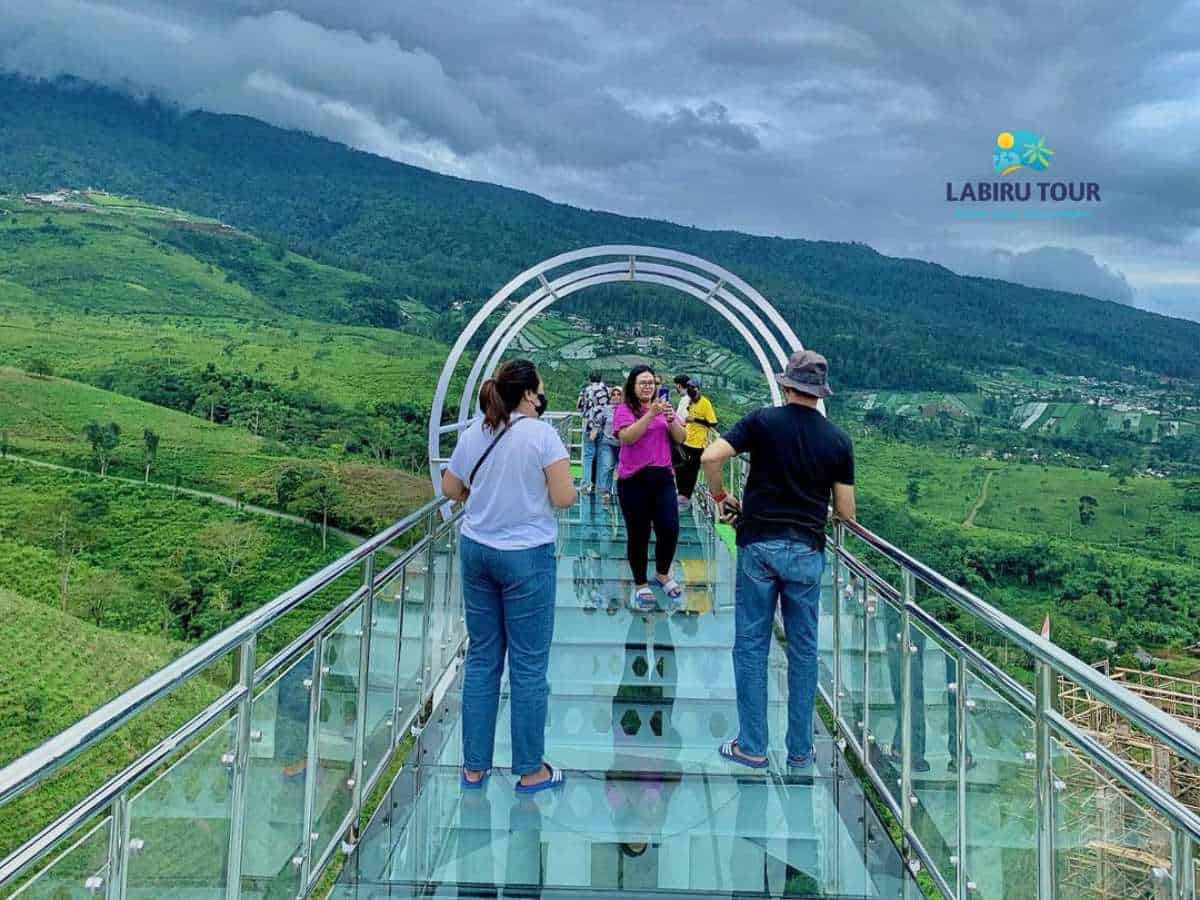Paket Family Tour Solo Karanganyar 2H1M | Labiru Tour
