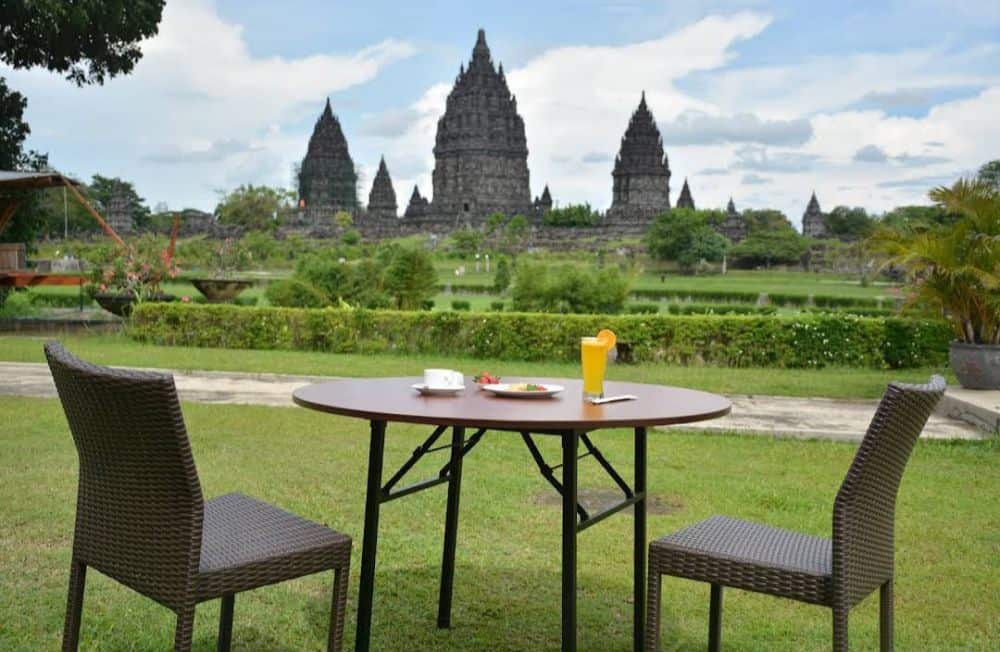 5 Wisata Kuliner di Dekat Candi Prambanan, Wajib Coba!